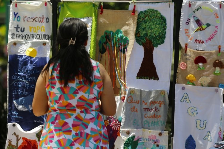 Protestan contra la moda rápida en México